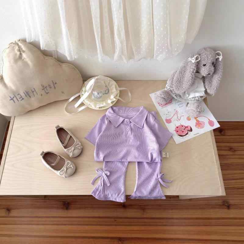 ・対象: 女児・スタイル: カジュアル・セット内容: トップス、ボトムス・アイテム数: 2点・対象年齢: 1～3歳・シーズン: 夏・袖丈: 半袖・フード: なし・パンツ丈: ショートパンツ・生地加工: 起毛、シャーリング、柔軟加工・厚さ: ...