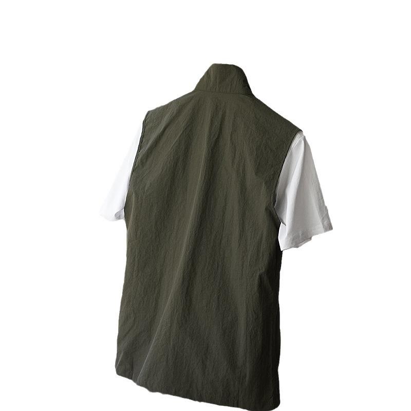 ・カテゴリ: ベスト、綿服ベスト・スタイル: スポーツ・対象: メンズ・対象年齢: 成人・フィット: スリム・種類: カーディガン・襟の形: スタンドカラー・前立て: ダブルブレスト・フード: あり・厚さ: 薄手・柄: 無地・素材名: 化学...