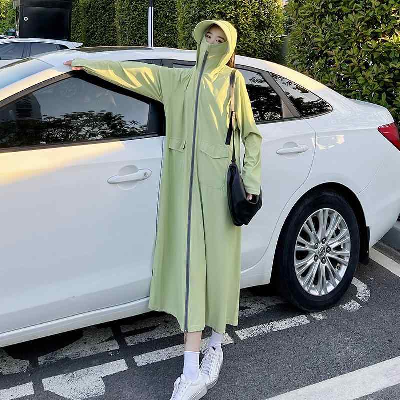 ・主な素材: 锦纶・生地: 锦纶・組成含有量: 90%～95%・その他素材: 氨纶・その他素材含有量: 30%以下・シルエット: ゆったり・着丈: 100cm以上・カラー: オリーブグリーン、グレー、ブラック、ブルー、ホワイト、ピンク・サイ...