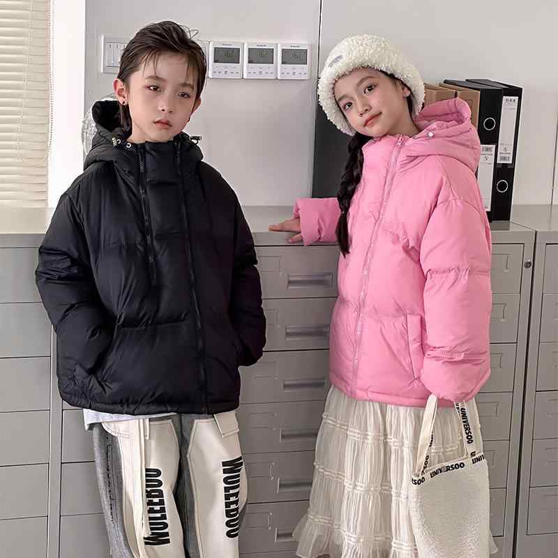 :[{"商品カテゴリ": "子供用ダウンジャケット/ダウンインナー"}, {"性別": "男女兼用"}, {"対象年齢": "中・...