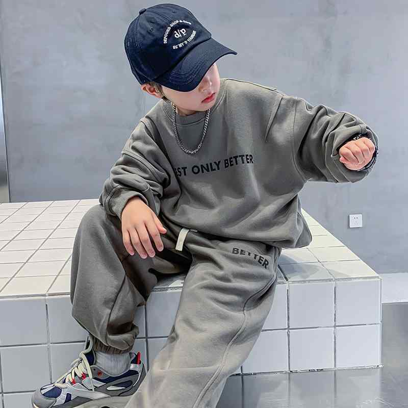 ・性別: 男の子・スタイル: スポーツ・セット内容: パンツ、トップス・対象年齢: 中 বড়キッズ(8歳以上、140cm以上)・袖丈: 長袖・パンツ丈: 長ズボン・厚さ: 普通・柄: その他・素材: 綿類混紡・主素材: 綿90%・安全レベ...