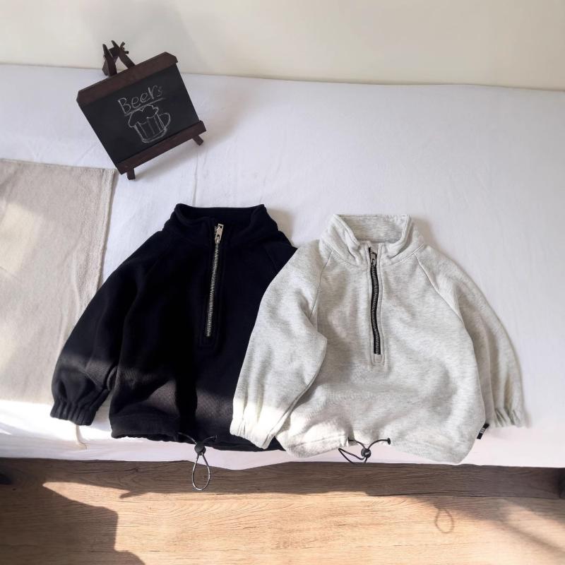 ・対象: 子供・性別: 男の子・スタイル: 韓国風・対象年齢: 3〜8歳、身長100〜140cm・シーズン: 春、秋・生地加工: 柔らかい加工・柄: 無地・厚さ: 普通・袖丈: 長袖・留め具: プルオーバー・フード: なし・画像: 実写、モ...