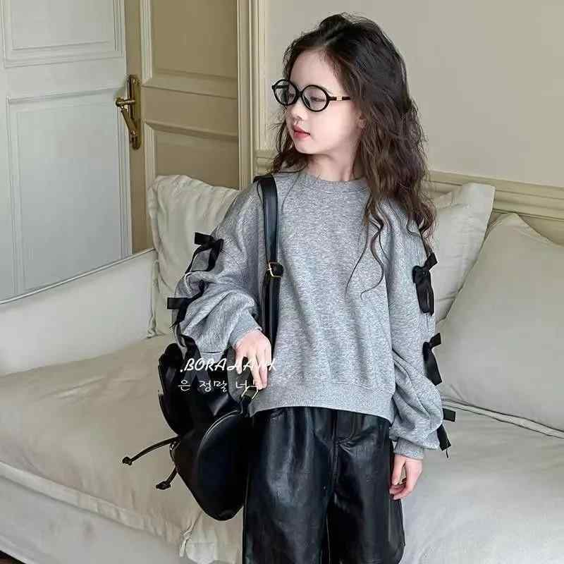 ・項目: 対象・値: 女児・項目: スタイル・値: 韓国・項目: 対象年齢・値: 8歳以上(140cm以上)・項目: 生地の加工・値: 柔らかい・項目: 柄・値: その他・項目: 厚さ・値: 厚手・項目: 袖丈・値: 長袖・項目: 留め具・...