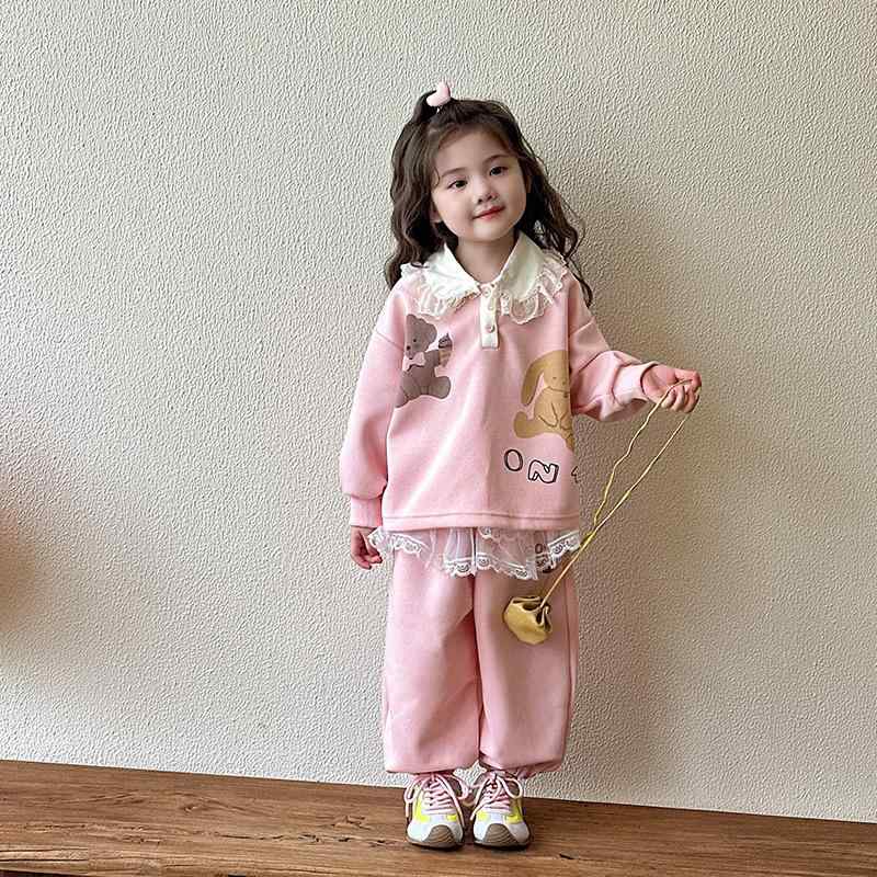 ・カテゴリ: 子供用セットアップ ・スタイル: スイート ・セット内容: トップス、パンツ ・対象: ガールズ ・対象年齢: 3～8歳 (100～140cm) ・シーズン: 春、秋 ・袖丈: 長袖 ・連帽: なし ・パンツ丈: 長ズボン ・...