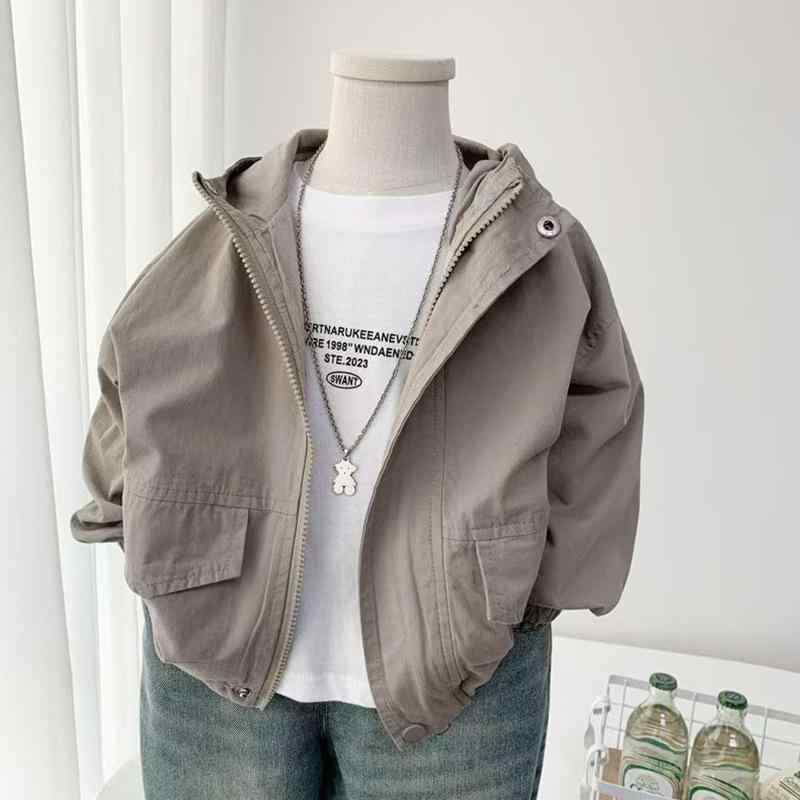 ・性別: 男・対象年齢: 中小・対象年齢（目安）: 3～8歳、100～140cm・ネックライン: スタンドカラー・スタイル: カジュアル・柄: 無地・厚さ: 普通・生地加工: しわ加工・フード: 有り・袖丈: 長袖・素材: 綿・裏地: 綿・...