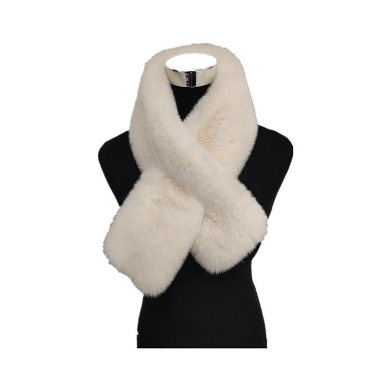 ・性別: 男女兼用・素材: アクリル、人造ウール・スタイル: 日韓、スイート・長さ: 80-100cm・幅: 12cm・編み方: 経編・柄: 無地・機能: 保温・流行要素: 拼接・種類: ストール・カラー: レッド、カーキ、ブラック、ホワイ...