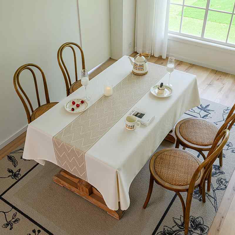 ・素材: ポリエステル・製品カテゴリ: テーブルクロス・形状: 長方形・カラー: シャンパンゴールド花輪（防水）、ライトグリーン花輪（防水）、シャンパンゴールド宮崎（防水）、小鹿米白、シャンパンゴールドオリーブ、千鳥格子、ミルクティー小波、...