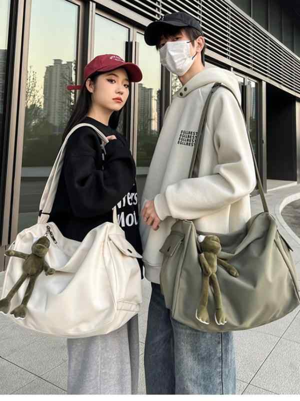 ・項目名: スタイル・値: トレンド・項目名: 素材・値: ナイロン・項目名: 機能・値: 防水、超軽量・項目名: 柄・値: 無地・項目名: カラー・値: ブラック、ホワイト、グリーン・項目名: 対象・値: 男性・項目名: 製品カテゴリ・値...