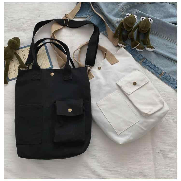 ・項目: カラー・値: ホワイト, ブラック・項目: バッグのスタイル・値: ショルダーバッグ・項目: バッグのサイズ・値: ミディアム・項目: 流行の要素・値: ステッチ・項目: 裏地の材質・値: ポリエステル・項目: バッグの形状・値:...