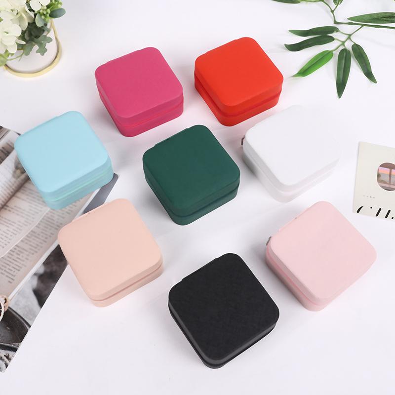 ・カテゴリ: デスク収納ボックス・素材: PUレザー（十字紋）・機能: 防塵・収納場所: デスク・スタイル: 軽奢・柄: 無地・容量: 0.1L・サイズ: S・色: ホワイト、ブラック、蓮根色、レッド、ダークグリーン、スカイブルー、ローズレ...