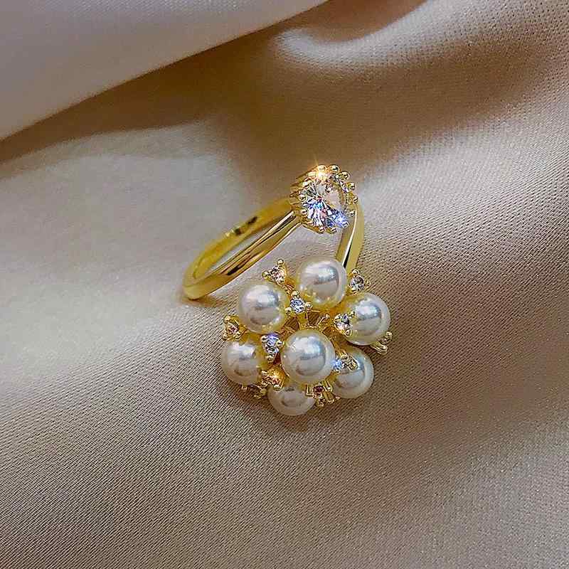 ・種類: 活口・素材: 銅・造型: 幾何型・処理工芸: 鑲ジルコニア・スタイル: 韓国版・対象: 女性・カラー: ゴールド・サイズ: 開口調節可能・カテゴリー: 手飾り・流行要素: 円形、幾何・スタイル分類: 清新、甘美