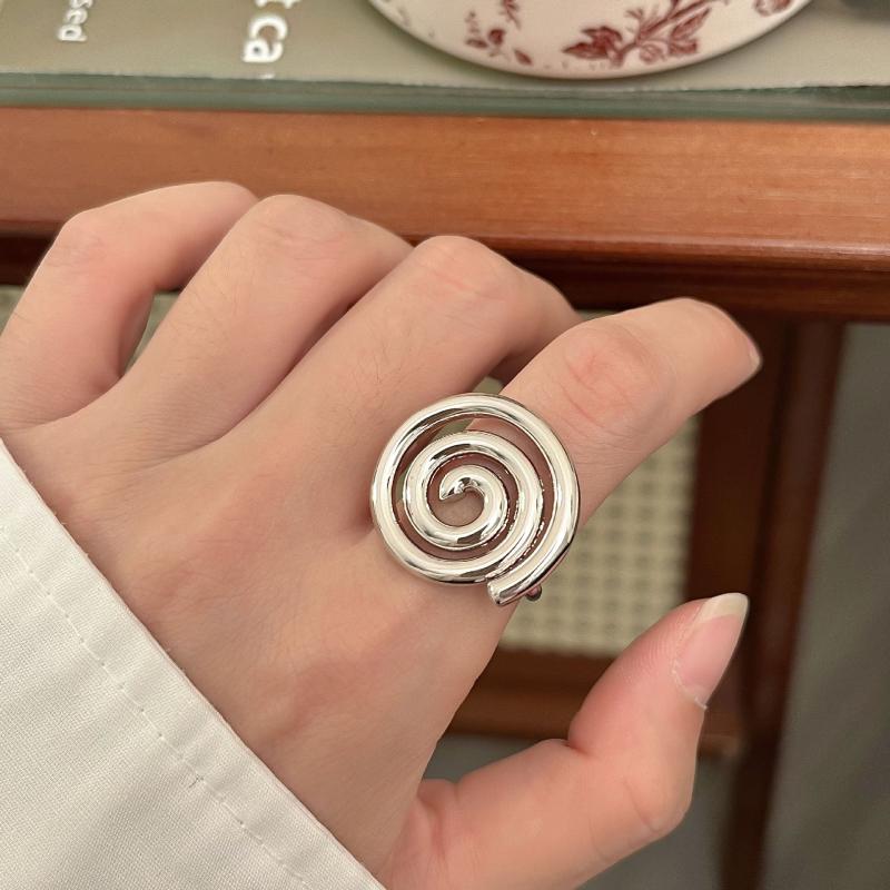 ・種類: 活口・素材: 銅・造型: 幾何型・処理方法: 電鍍・カラー: メイン画像モデル（銅にホワイトゴールドメッキ）・流行要素: リング・スタイル: 韓国版・スタイル分類: フレッシュ、スイート・製品カテゴリ: ブレスレット・対象: 男女...