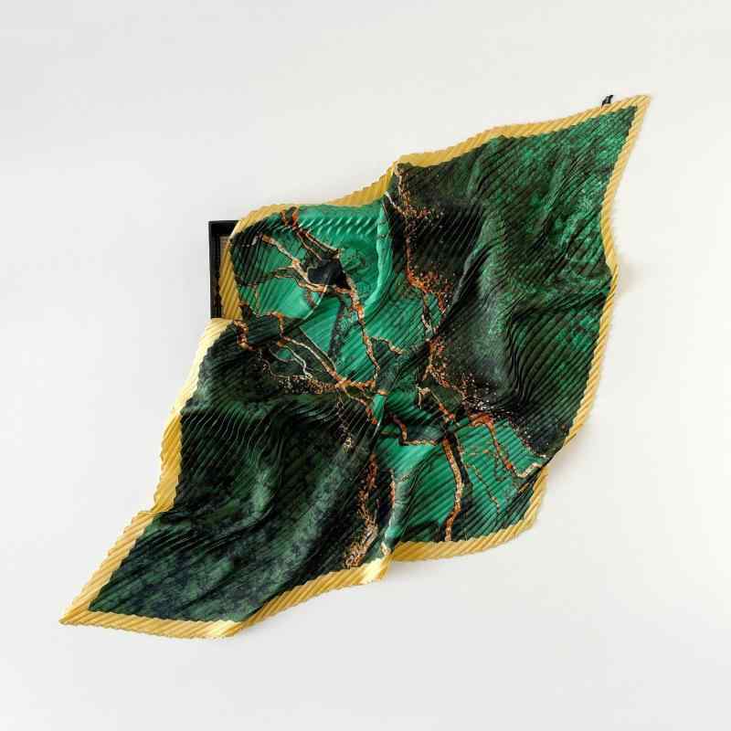 ・スタイル: ボヘミアン、レトロ、文芸、エキゾチック・素材: サテン・カラー: YZL7009-藍韵荷影, YZL7009-藍棕格韵, YZL7009-黒白玫瑰, YZL7009-赤棕幻纹・サイズ: 70cm×70cm・柄: プリント・種類...