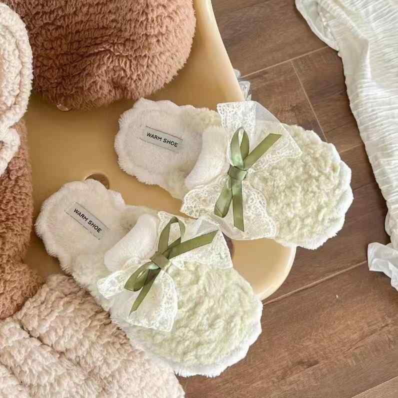 ・カテゴリ: ルームシューズ・素材: PVC、巻毛绒、羊剪绒、PU、棉・性別: 女性、カップル・厚さ: 普通・柄: 民族・機能: 防滑、保温・人気要素: 蝶結び・つま先形状: ラウンドトゥ・ヒール高さ: 約2cm・ヒール形状: フラット・ス...