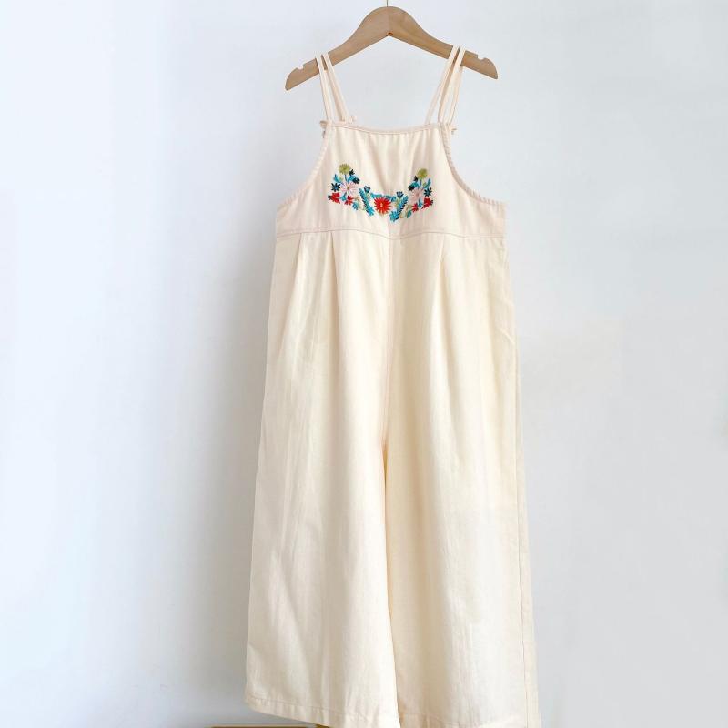 ・スタイル: 韓国版・素材: 綿・安全等級: B類・パンツ丈: 9分丈・主な素材の成分: 綿97%・対象: 女児・対象年齢: 中・高学年(8歳以上、140cm以上)・種類: サロペット・股開き: なし・生地加工: 柔らか加工・柄: 花柄・実...