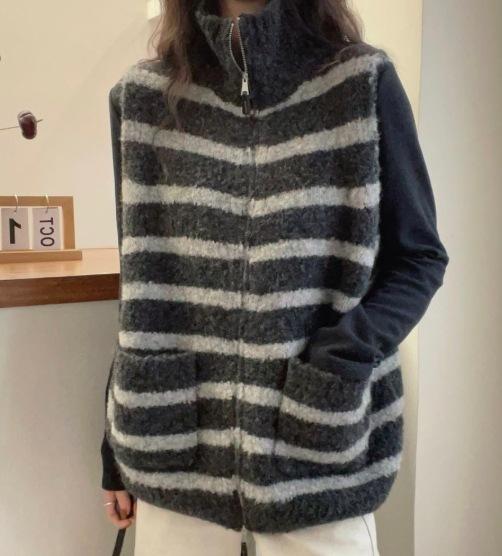 ・スタイル: カーディガン・着丈: 普通丈(50cm～65cm)・ネックライン: ラウンドネック・柄: ストライプ/格子柄・要素: ジッパー・生地: ニット・主な素材: ポリエステル・カラー: 画像色・サイズ: M、L、XL、XXL・スタイ...