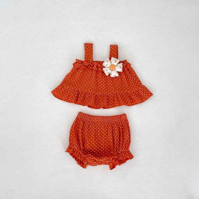 ・カテゴリ: 子供用セットアップ・スタイル: スイート・セット内容: トップス、パンツ・対象: 女児・対象年齢: 1～3歳・対象身長: 80～100cm・シーズン: 夏・袖丈: ノースリーブ・パンツ丈: ショートパンツ・厚さ: 薄手・柄: ...
