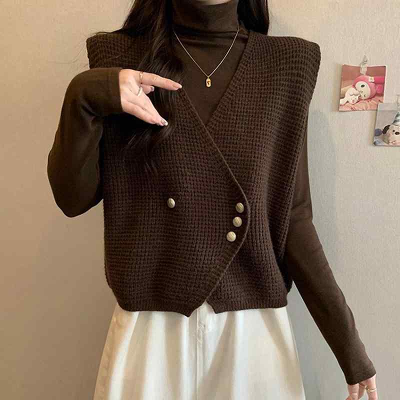 ・スタイル: 小香風・カテゴリ: 馬甲/ベスト・柄: 無地・ネックライン: ハイネック・着丈: 普通丈(50cm超65cm以下)・素材: ウールパイル、ナイロン・表地素材: ナイロン50-70%・裏地素材: ナイロン50-70%・対象: 成...