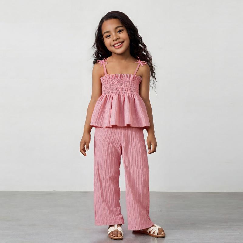 ・対象: キッズ・スタイル: 欧米・セット内容: トップス、パンツ・袖丈: ノースリーブ・パンツ丈: ロングパンツ・厚さ: 薄手・柄: 無地・素材: 化学繊維・主素材: ポリエステル100%・安全レベル: B・トップス: プルオーバー・カラ...