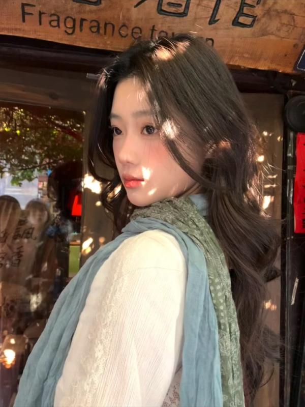 ・カラー: 拼色腰果藏青、拼色腰果淡绿・長さ: 90cm×180cm・編み方: 平織り・スタイル: レトロ・素材: ポリエステル・柄: 腰果花、植物・サイズ: 90cm×180cm・種類: ストール