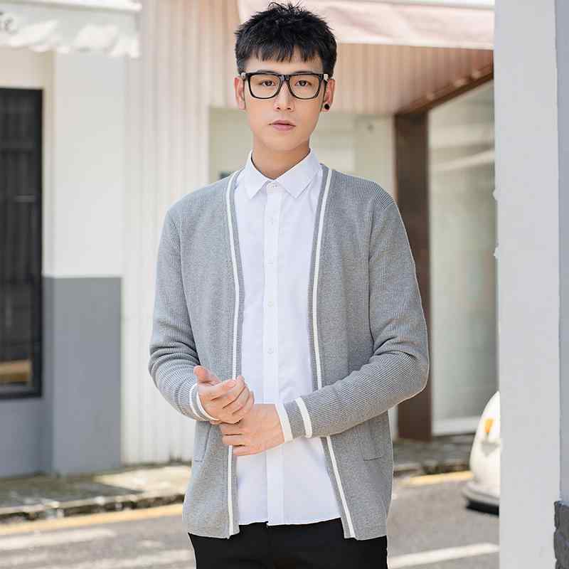 ・カテゴリ: ニット ・スタイル: 韓国風 ・タイプ: カーディガン ・フィット: ルーズ ・ネックライン: Vネック ・袖丈: 長袖 ・厚さ: 普通 ・柄: 配色 ・対象年齢: 成人 ・対象: 青年 ・対象性別: 男性 ・素材: 綿100...