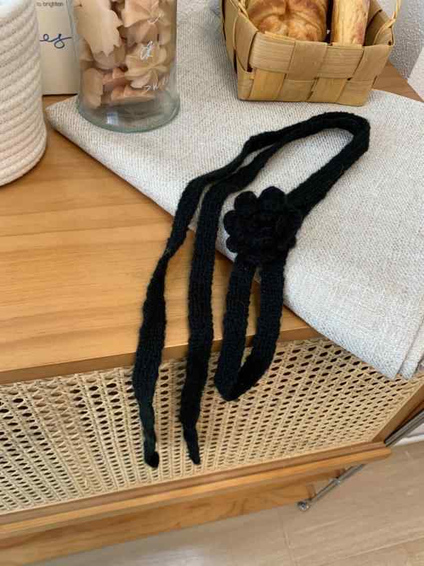 ・編み方: 経編・機能: 保温・対象シーズン: 冬・スタイル: スイート、ガーリー・色: ピンク、ベージュ、ブラック、ライトパープル、レッド・主な生地の組成: アクリル51～60%・生地の名称: 模造カシミヤ・主な生地の組成2: ナイロン3...