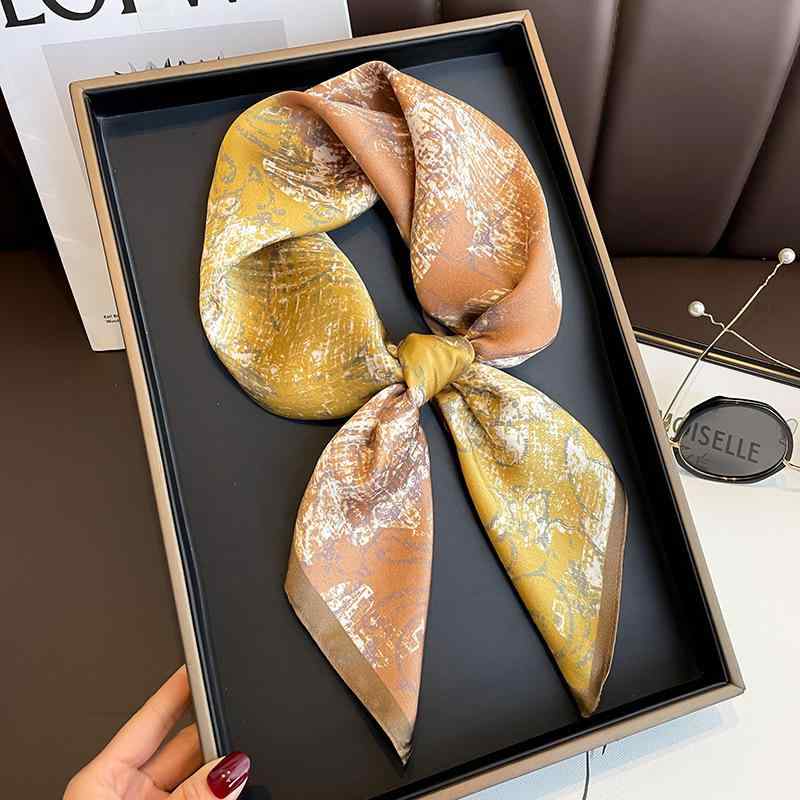 ・カラー: 18150, 19148, 19149, 19150, 19151, 19330, 19331-アイスピンク, 19331-アイスブルー, 19332-黒白, 19332-ブルーコーヒー, 19333, 19334, 19335...