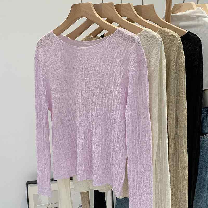 [ "・パターン: 無地", "・厚さ: 中", "・組み合わせ: 単品", "・スタイル: プルオーバー", "・フィット: スリム", ...