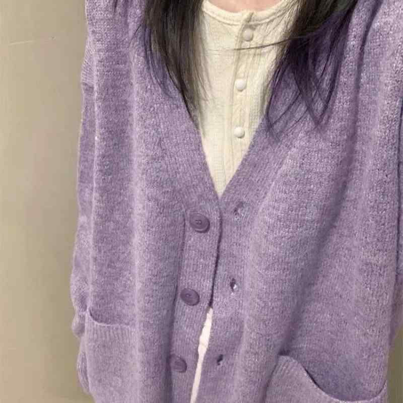 ・生地: アクリル・主な素材: その他・柄: その他・スタイル: その他・組み合わせ: 単品・ネックライン: Vネック・袖丈: 長袖・袖のタイプ: フレアスリーブ・流行の要素: ボタン・加工方法: ボタン、無地・カラー: 紫・サイズ: S、...