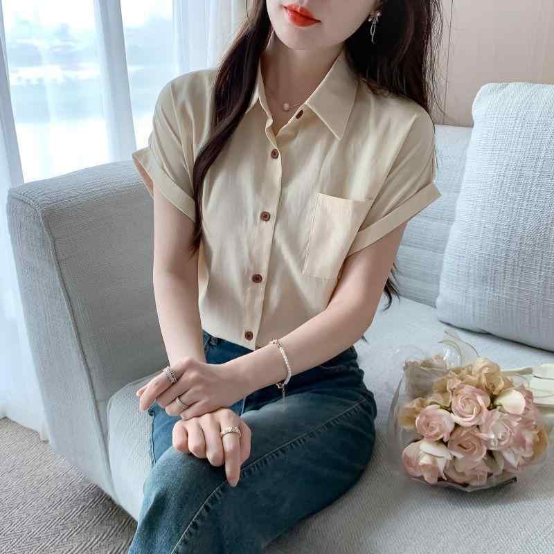 ・素材: 綿・柄: その他・スタイル: 無地・袖丈: 半袖・加工: 刺繍・フィット: ゆったり・着丈: 普通(50cm超65cm以下)・ネックライン: ポロネック・袖のタイプ: レギュラー・流行の要素: ボタン・カラー: ホワイト, 杏色・...