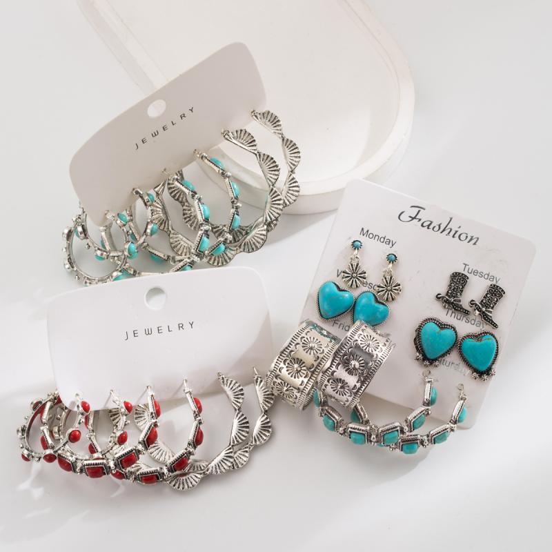 ・素材: 合金、松石・造型: 心形・カラー: 愛心套装, 红色套装, 绿色套装・スタイル: 复古・対象: 女式・カテゴリー: 耳饰・流行要素: 不規則