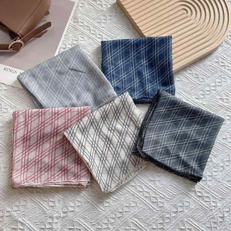 ・カラー: 灰色, 米白色, 赤色, 紺色, 黒色・長さ: 58cm・幅: 58cm・編み方: 経編・流行要素: ライン・スタイル: スカーフ・生地: 綿・主な生地成分: 綿・主な生地成分の含有量: 21%-30%・スタイル: レトロ, 文...