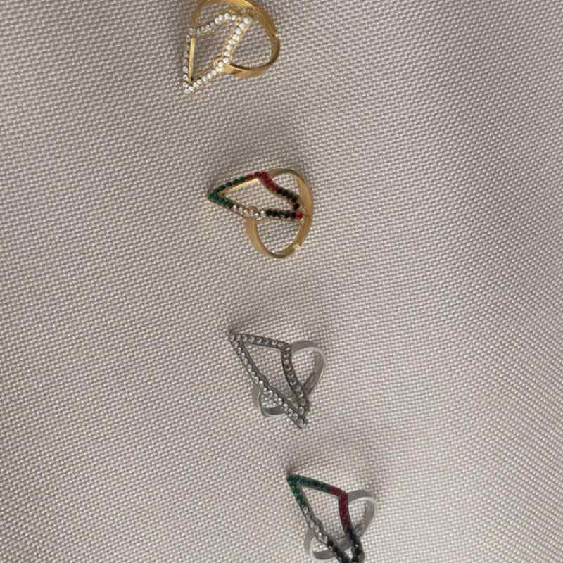 ・素材: チタン鋼・モチーフ: 王冠、文字・カラー: シルバー、ゴールド・スタイル: ストリート・対象: レディース・柄: 龍鳳