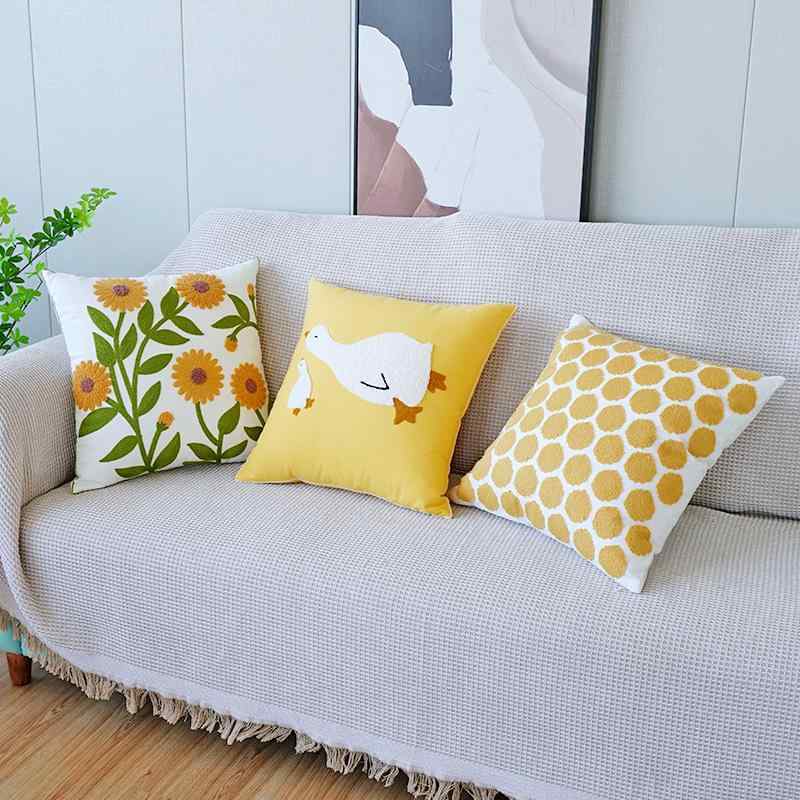 ・製品カテゴリ: クッションカバー/枕カバー・外側の素材: キャンバス・柄: 植物、花、動物・カラー: 白いガチョウ(132g), 緑の軸に黄色い花(172g), 黄色い円(153g), 薄緑色の円(153g), 緑の軸に白い花(172g)...