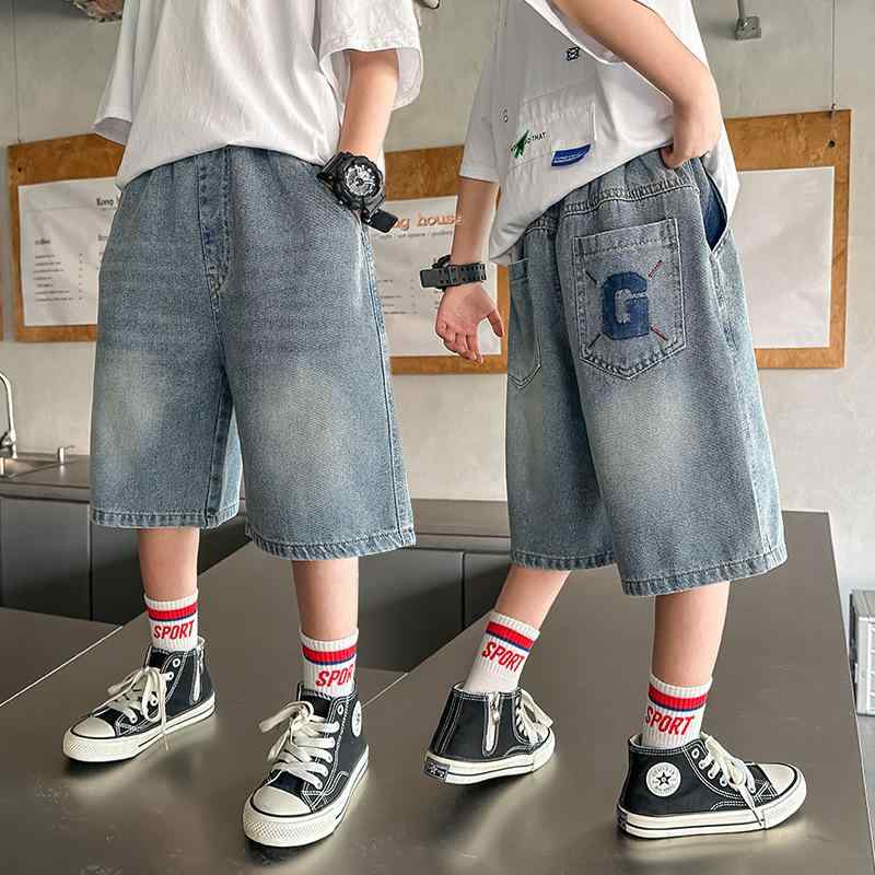 [ "・スタイル: 百搭", "・パンツ丈: 五分丈/中丈", "・種類: ジーンズ", "・主な素材: 綿95%", "・厚さ: 薄手",...