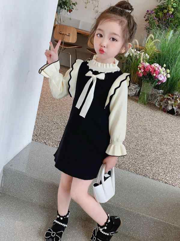 ・スタイル: A字裙・素材: 羊毛ラ架、アンゴラ兎毛、ポリエステル・主素材含有量: 90%・裏地素材含有量: 10%・スカート種類: ワンピース・対象: 女児・対象年齢: 中小童(3～8歳、100～140cm)・柄: その他・生地加工: 柔...