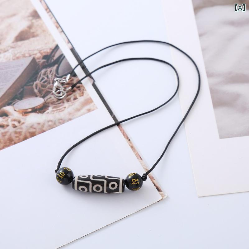 ・素材: 瑪瑙・処理方法: 手工・造型: 幾何型・チェーンスタイル: 常規チェーン・多層構造: 否・ペンダント素材: 瑪瑙・ネックレスの長さ: 31〜40cm・カラー: ブラック, 土黄色・流行要素: 吉祥模様・スタイル: エスニック・重さ...