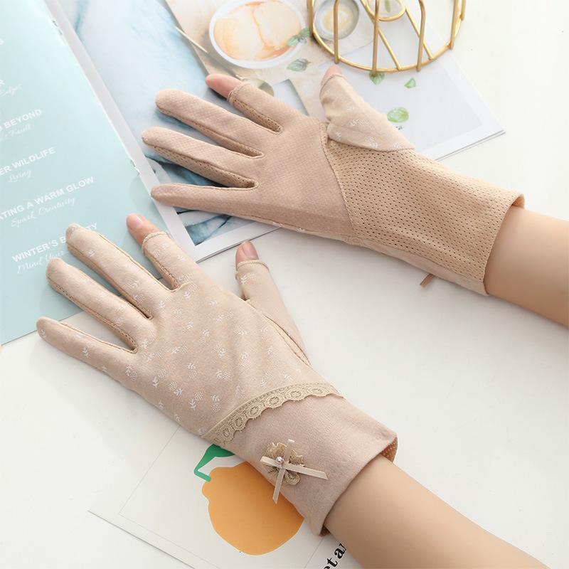 ・スタイル: 百搭、休闲风・款式: 半指款・機能: 通気、防紫外線、防滑、タッチパネル対応、遮陽・主な素材: 綿・主面料成分含量: 61～70%・流行元素: 图腾・风格分类: 时尚通勤