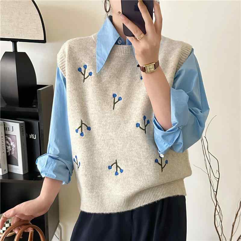 ・款式: 套头・衣长: 普通款(50cm<衣长≤65cm)・领型: 圆领・图案: 3D效果・流行元素: 3D/立体图案・面料名称: 其他・主面料成分: 其它・颜色: 米色,灰色・尺码: S,M,L,XL・风格类型: 气质通勤・填充物:...