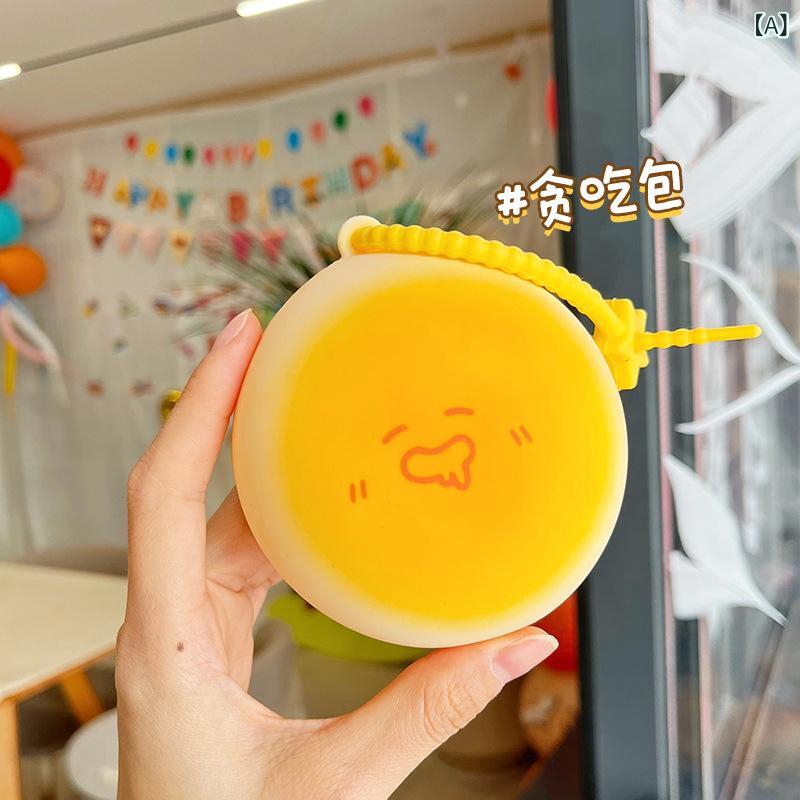 ・素材: シリコン・柄: 食物形状・流行要素: ステッチ・スタイル: 子供向け、カートゥーン・対象: 男女兼用・裏地: シリコン・財布の折りたたみ数: 1つ折り・カラー: 【贪吃包】-ミニ収納バッグ, 【菠萝包】-ミニ収納バッグ, 【芝麻包...