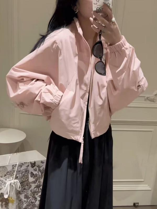 ・主な素材: ポリエステル30-50%・柄: 無地・シルエット: ルーズフィット・アイテム構成: 単品・厚み: 厚手・着丈: ショート・袖丈: 長袖・袖型: 標準・襟型: スタンドカラー・デザイン要素: ポケット・加工: ノーアイロン・カラ...