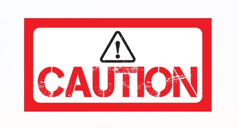 CAUTION コーション 赤 白 ステッカー シール 横型 短冊型 警告 注意喚起 目立つ シンプル 工場 社屋 施設 耐候 防水 光沢 200mm×100mm si54・サイズ：200mm×100mm ・厚み：1mm ・素材：粘着ステッ...