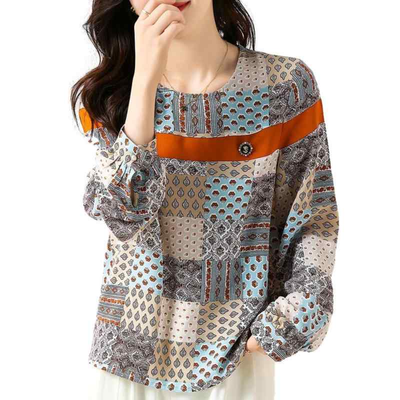 [J-Scott] 【在庫限り】[ジェイスコット] パッチワーク柄ブラウス ブローチ付き パールボタン プロヴァンスプリント 長袖 JS79💎【フレンチシックなムード漂うプリントブラウス】 パッチワークのように様々な生地をつ...