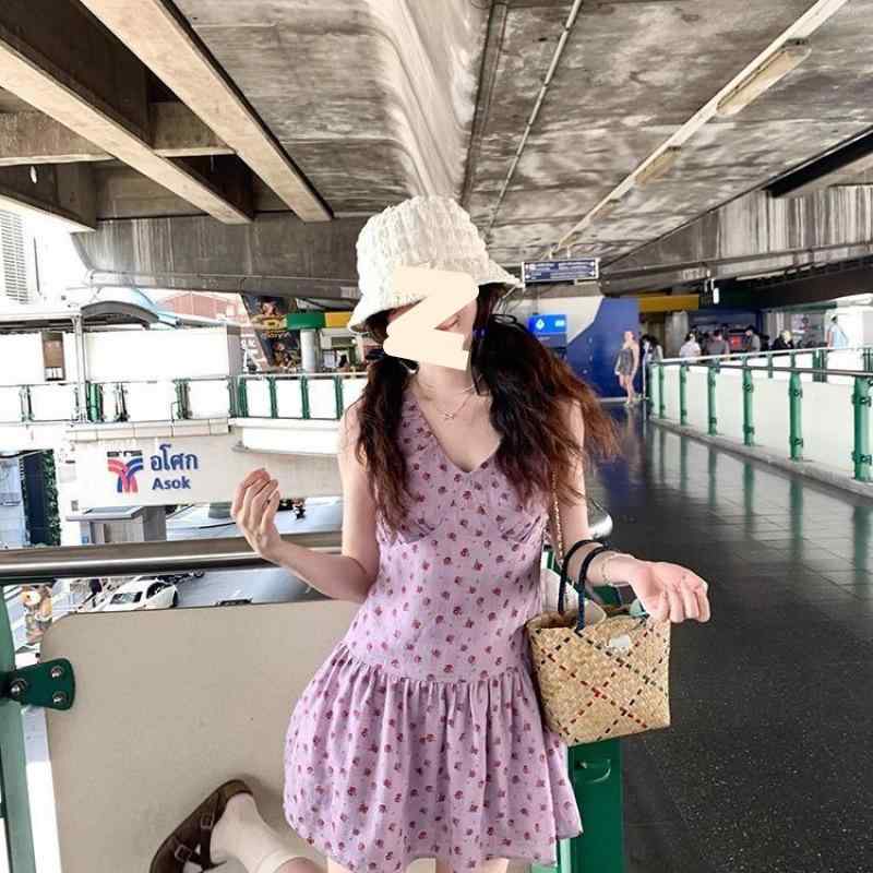 ・款式: 斜肩款・组合形式: 单件・裙长: 短裙・裙型: A字裙・领型: V领・袖型: その他・袖丈: ノースリーブ・流行要素: プリント・主な素材: ポリエステル・主な素材（詳細）: ポリエステル・カラー: 紫色・サイズ: S、M、L、X...