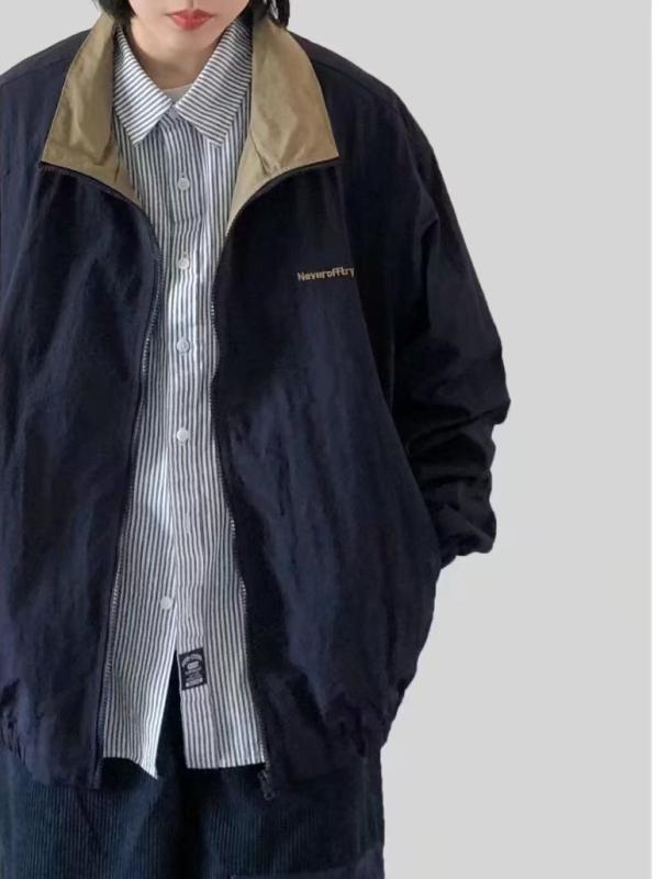 ・カテゴリ: ジャケット・スタイル: 青春流行・主な素材: 綿60～80%・ネックライン: スタンドカラー・フィット: スリムフィット・カラー展開: 深藍色、卡其色・サイズ展開: M、L、XL、2XL・袖丈: 長袖・柄: ツートンカラー・厚...