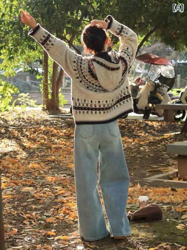 ニット セーター レディース 秋冬 韓国 フィット 高級感 フェアアイル柄 ウール トップス ワイドシルエット 普段使い 吸湿速乾 軽量・カテゴリ: ニット・スタイル: オフィス・主な素材: ニット・ネックライン: フード付き・袖丈: 長袖...