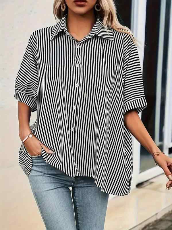 ・カテゴリ: シャツ・スタイル: 通勤風・主な素材: ポリエステル95%以上・柄: 条紋・袖丈: 五分袖・袖型: 蝙蝠袖・カラー展開: 黒+白、青+白・サイズ展開: S、M、L、XL、XXL・版型: ゆったり・衣長: 中長・ネックライン: ...