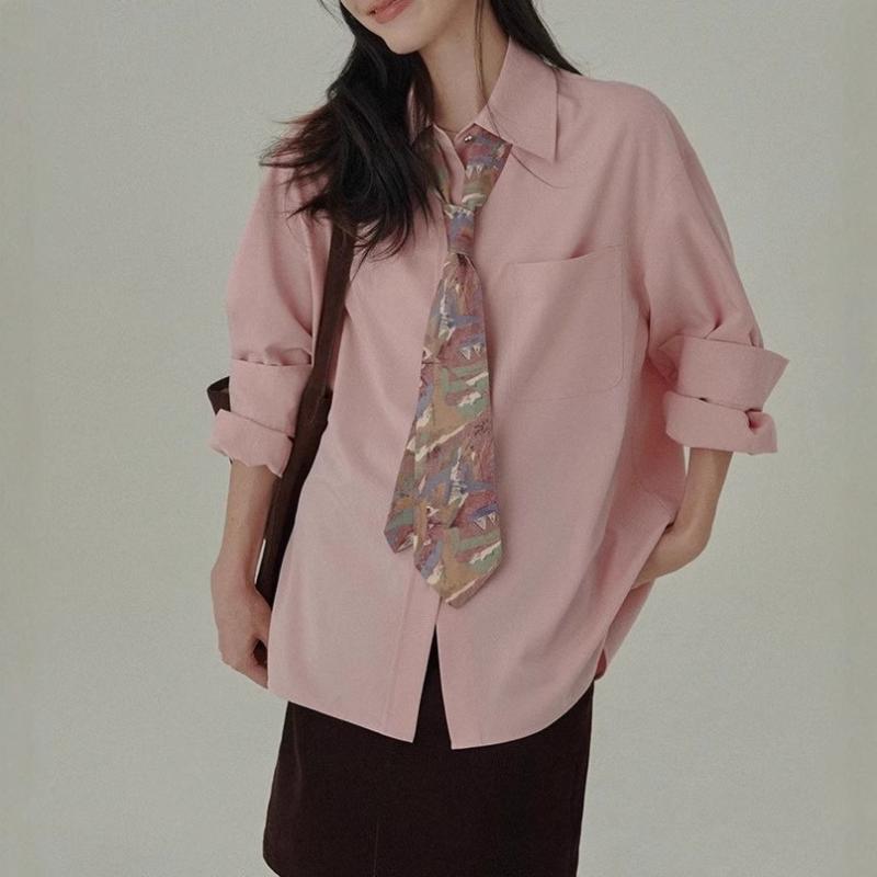 ・カテゴリ: シャツ・スタイル: 通勤風・主な素材: ポリエステル70-80%・柄: 無地・袖丈: 長袖・加工: ノーアイロン・フィット: ルーズ・衣丈: 普通(50-65cm)・ネックライン: ポロカラー・袖型: スタンダード・流行要素:...