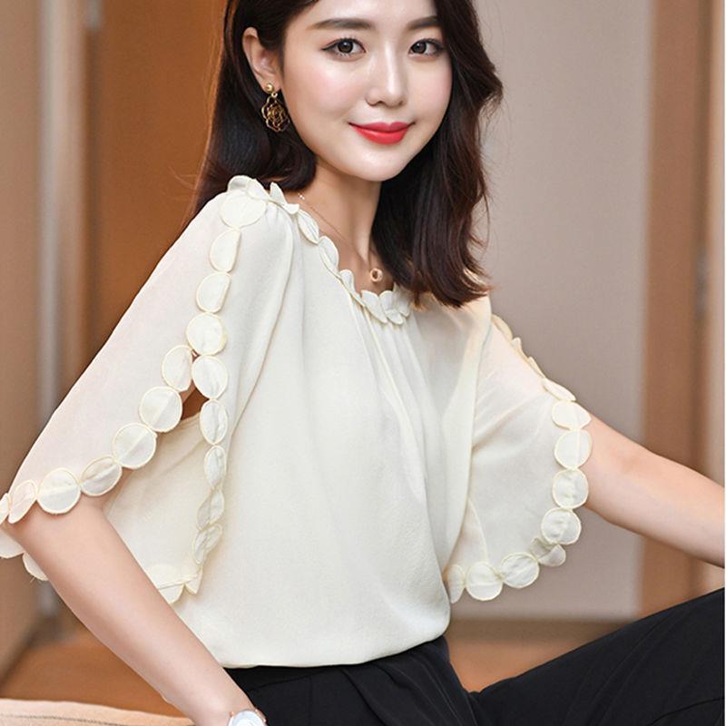 ・カテゴリ: 蕾丝衫・主な素材: 雪纺/涤纶（聚酯纤维）10%-29%・スタイル: 簡約通勤/韓版・柄: 他の・スタイル: 開衫・袖丈: 長袖・加工: 紡花・ネックライン: 丸首・流行要素: 刺繍・カラー展開: 黒、ピンク、杏色・サイズ展開...