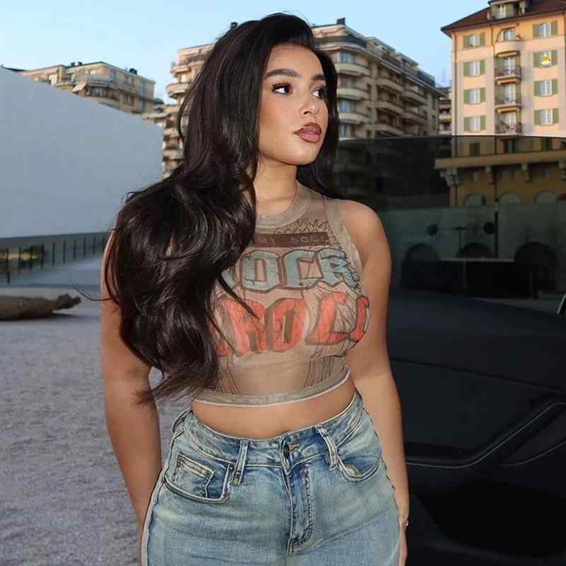 ・カテゴリ: Tシャツ・スタイル: 街頭潮人、歐米風・主な素材: 韓國網・柄: 字母/數字/文字・流行要素: 彩繪・ネックライン: 圓領・袖丈: 無袖・衣長: 短款・カラー展開: 棕色・サイズ展開: S、M、L、XL